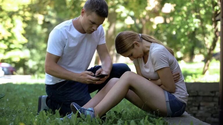 15 Signs She Is Not a Virgin: How to Identify the Telltale Clues ...